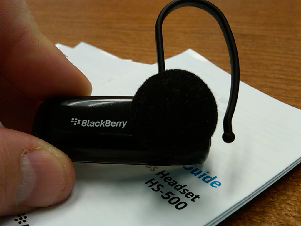 RIM Blackberry HS500 Bluetooth Headset Review - The Gadgeteer
