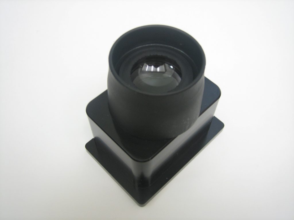 Xtend-a-View Digital Camera LCD Viewfinder Extender Review - The Gadgeteer