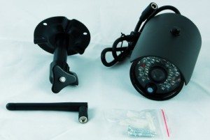 First Alert DW-700 Indoor/Outdoor Digital Wireless Camera with 7" LCD ...