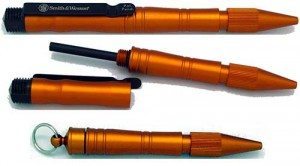 Smith & Wesson Tactical Survival Pen can do more than write - The Gadgeteer