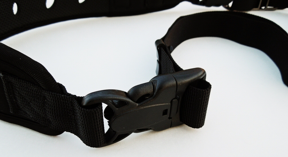 Carry Speed DS-SLIM Camera Sling Strap review - The Gadgeteer