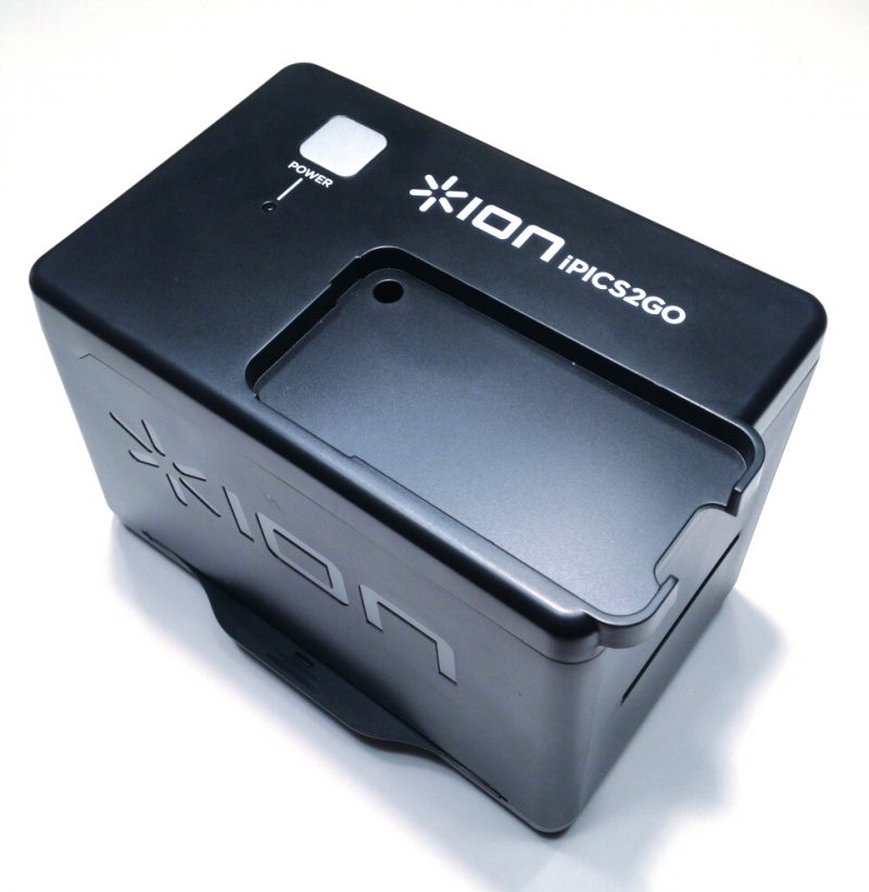 IonAudio iPics 2 Go iPhone Photo Scanner review - The Gadgeteer