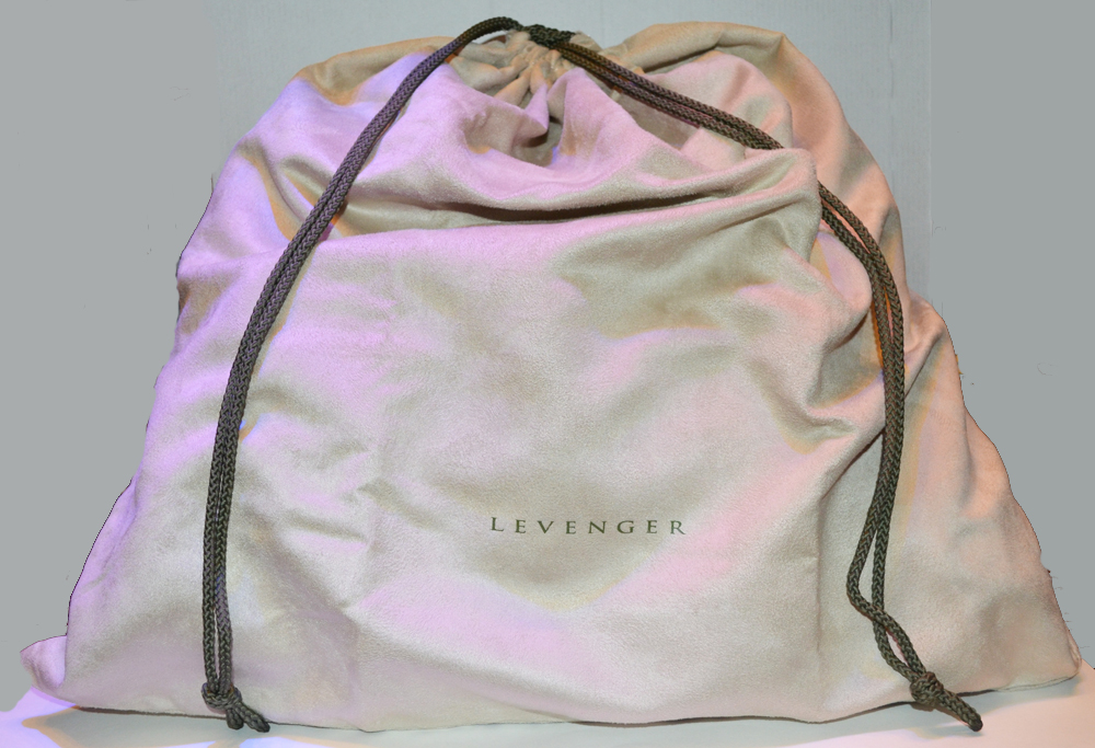 Levenger Raffinato Color-Block Satchel review - The Gadgeteer