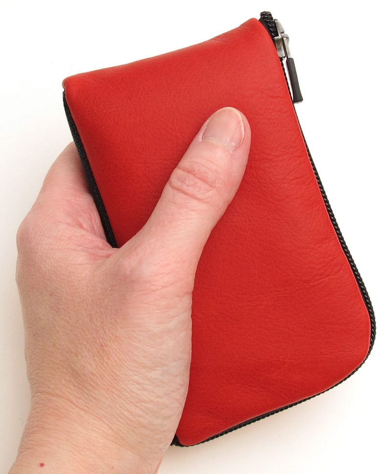WaterField Designs Finn Wallet review - The Gadgeteer