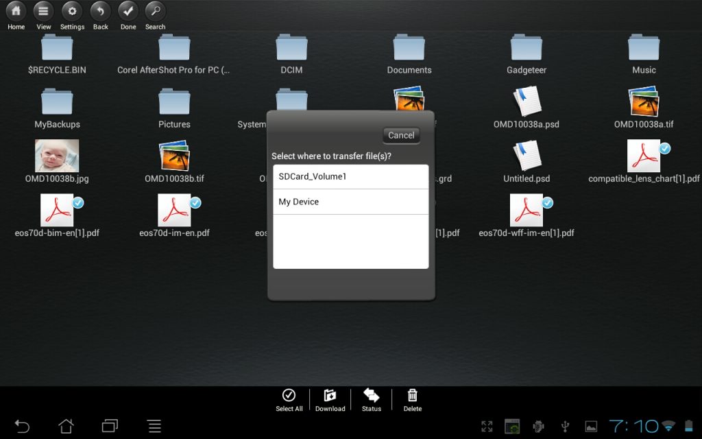 RAVPower FileHub RP-WD01 WiFi file hub, SD card reader, and power bank ...