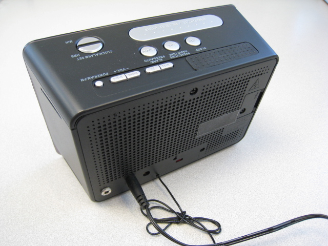 SleuthGear ZoneShield Night Vision SC8000 clock radio camera review ...