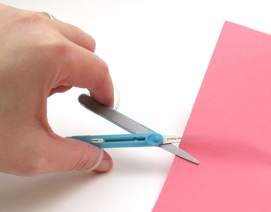 JetPens folding pen-style scissors review - The Gadgeteer