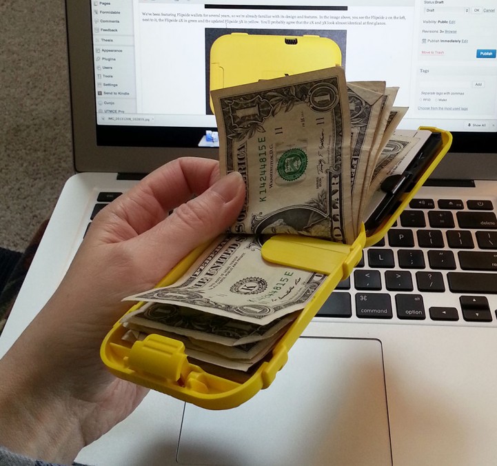 Flipside 3X Wallet review - The Gadgeteer