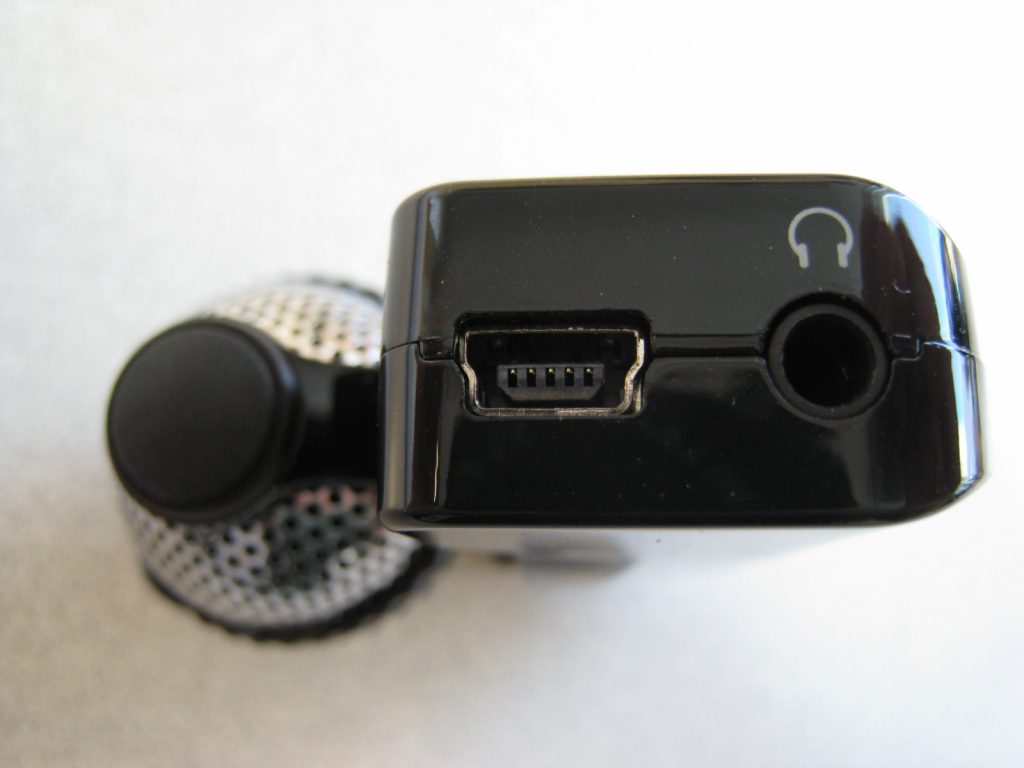 Zoom iQ5 Professional Stereo Microphone for iOS review - The Gadgeteer