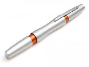 Lamy Pico Pocket Size Extendable and Ohto Rook ballpoint pens review ...