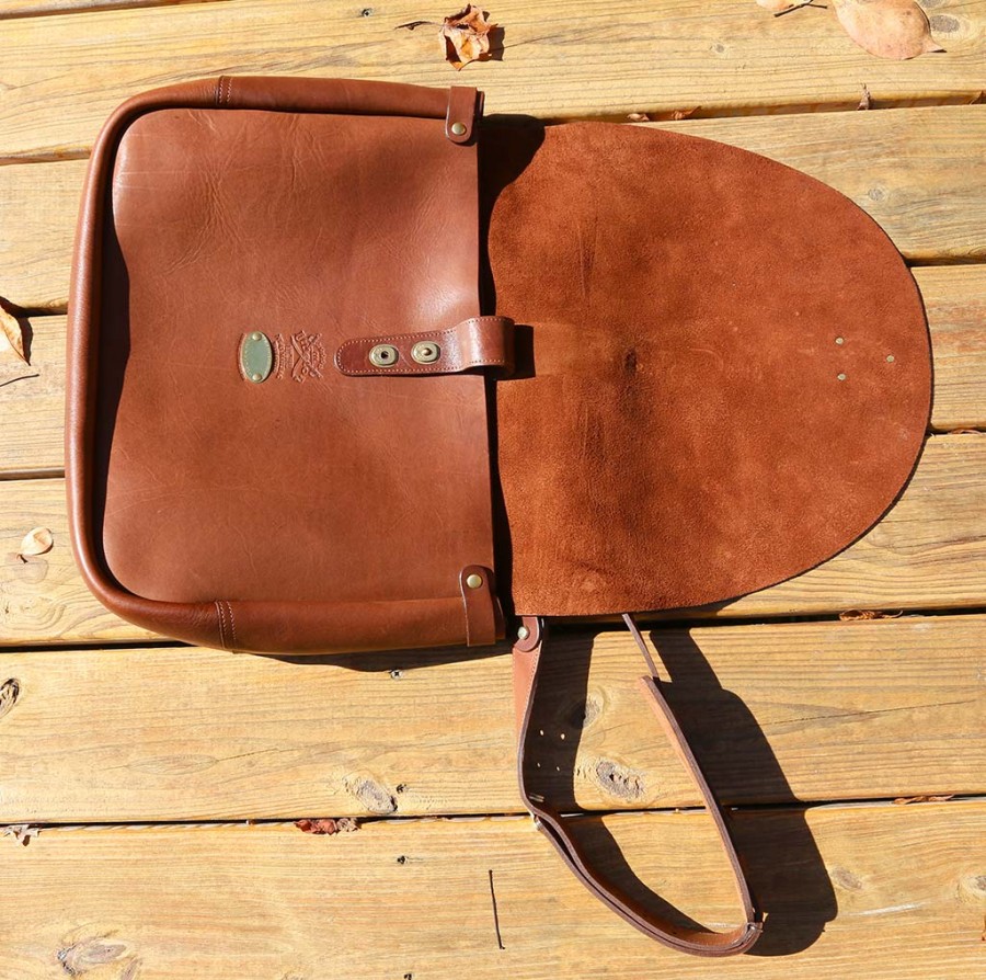 Colonel Littleton No. 43 Mailbag Briefcase review - The Gadgeteer