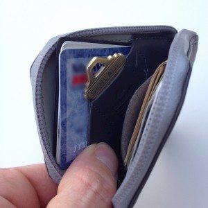 Bellroy Elements Pocket Wallet review - The Gadgeteer