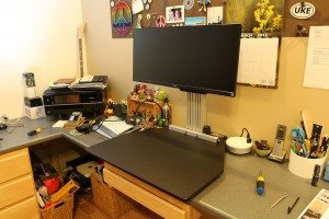 Ergo Desktop Kangaroo Pro standing desk review - The Gadgeteer