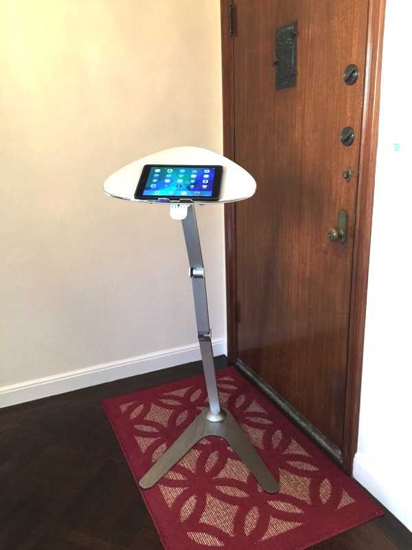 Mükava Tablet and Mobile Table review - The Gadgeteer