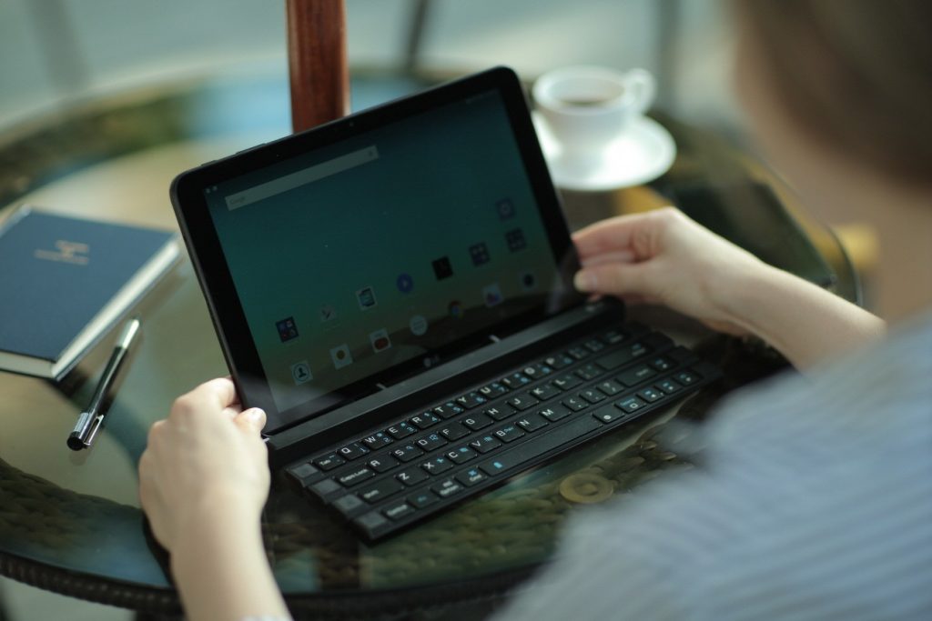 The LG Rolly keyboard rolls into a stick - The Gadgeteer