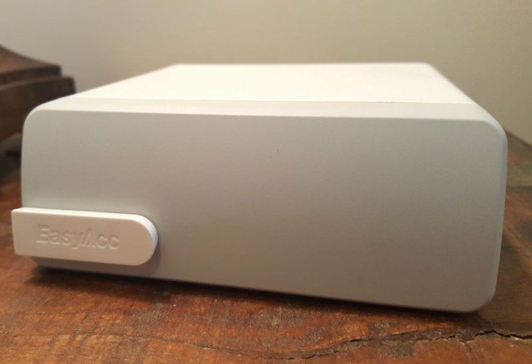 EasyAcc 3-port USB Desktop Power Strip Smart Charger review - The Gadgeteer