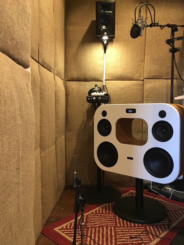 Fluance Fi70 Three-Way Wireless Speaker review - The Gadgeteer