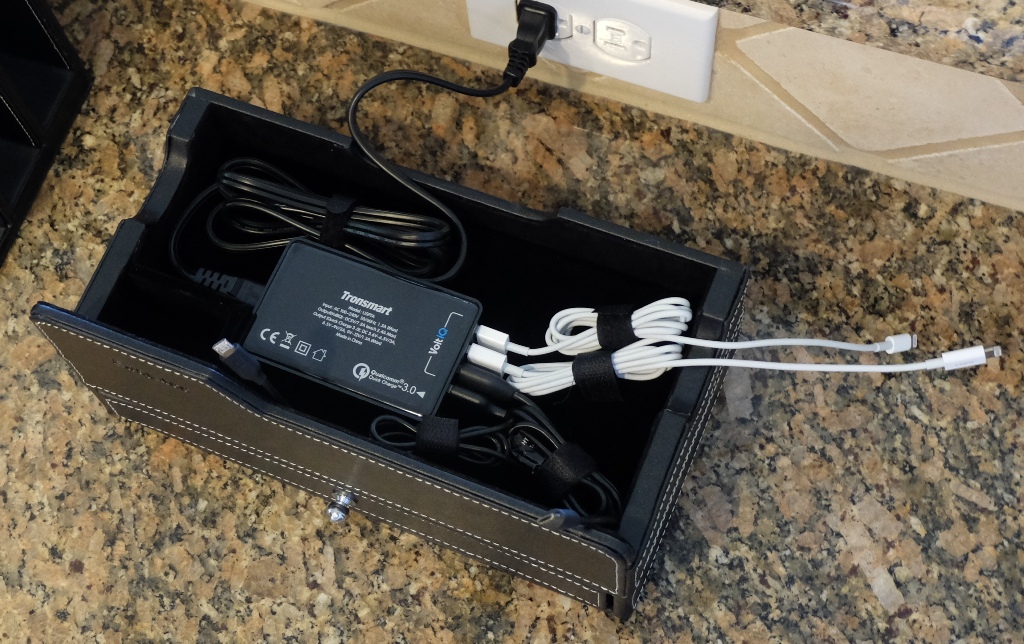 EasyAcc Multi-Device Organizer review - The Gadgeteer