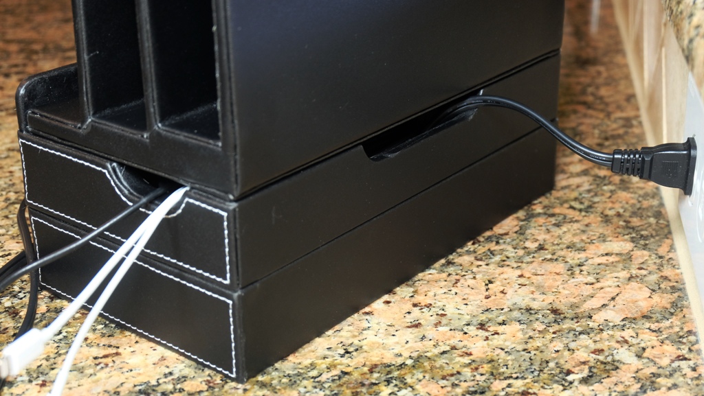EasyAcc Multi-Device Organizer review - The Gadgeteer