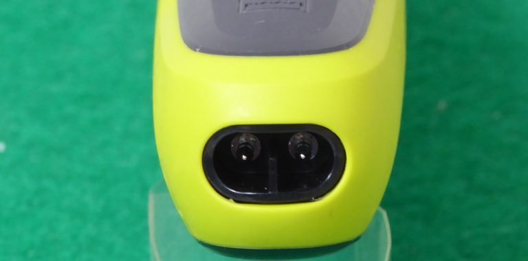 Philips Norelco OneBlade electric trimmer and shaver review - The Gadgeteer