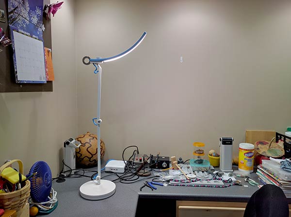 BenQ WiT e-Reading LED desk lamp review - The Gadgeteer