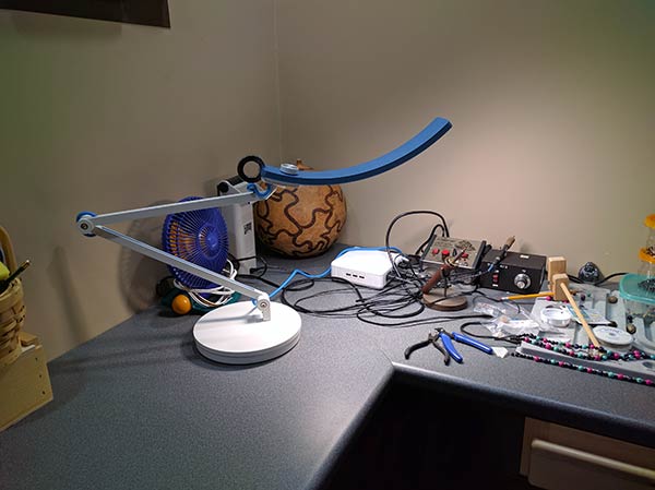 BenQ WiT e-Reading LED desk lamp review - The Gadgeteer