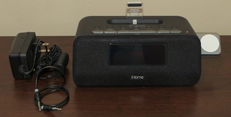 iHome iPLWBT5 Docking Bluetooth stereo FM clock radio with Apple Watch ...