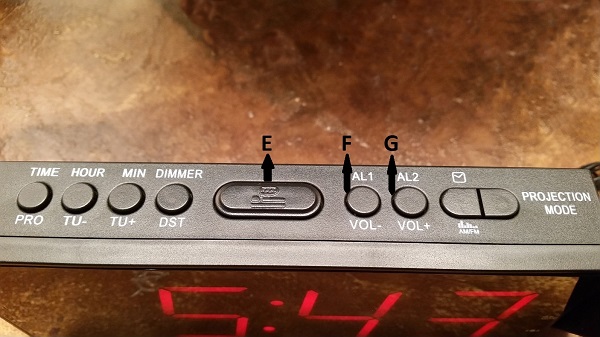 Mesqool AM/FM projection alarm clock review - The Gadgeteer