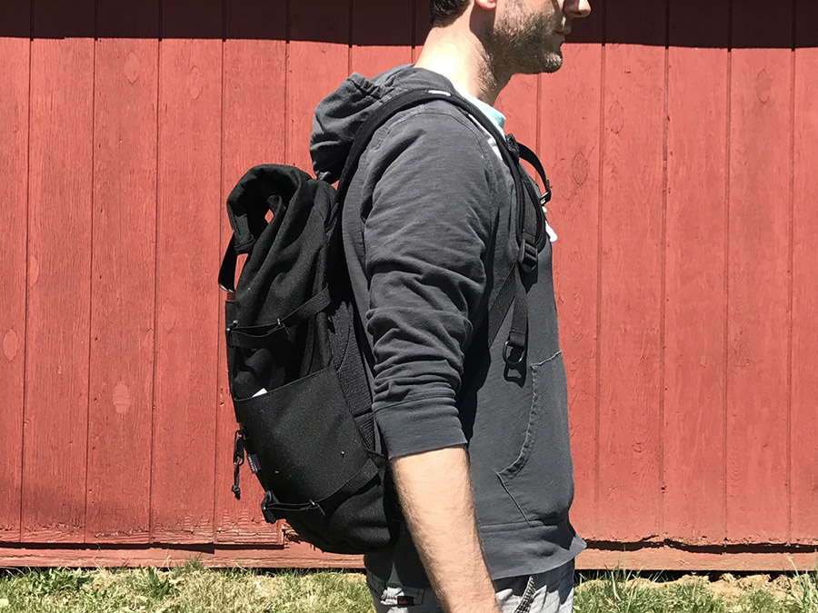 North St. Bags Flanders Backpack review - The Gadgeteer