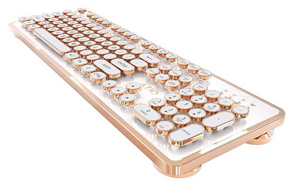 Retro keyboards are the latest fad and this one needs to be on my desk ...