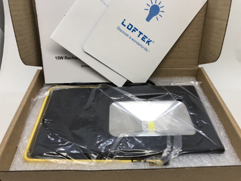 Loftek 15W Portable Floodlight review - The Gadgeteer