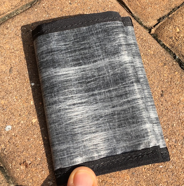 Flowfold Wallets review - The Gadgeteer