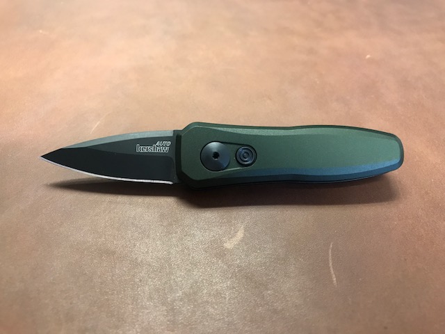 One look and you might automatically love the Kershaw Launch 4 ...
