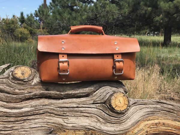 Mr. Lentz Leather Work Bag review - The Gadgeteer