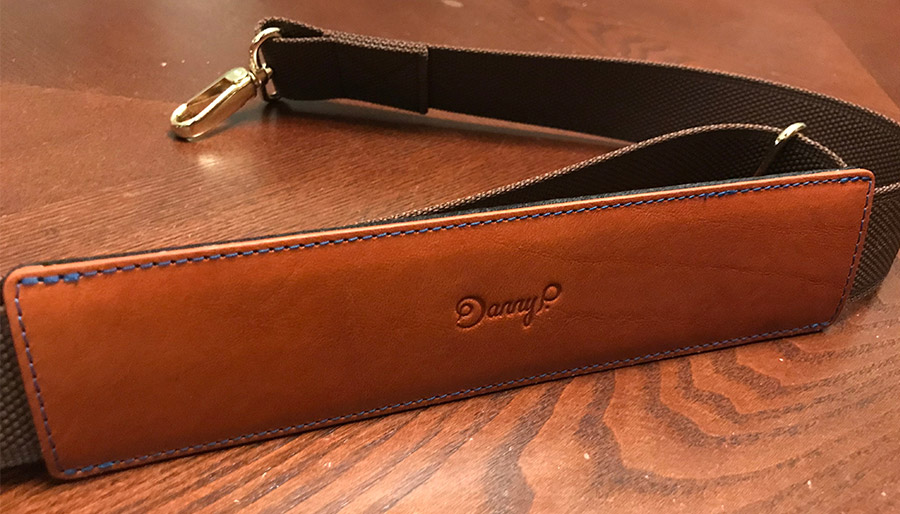 Danny P. Leather Messenger Bag review - The Gadgeteer