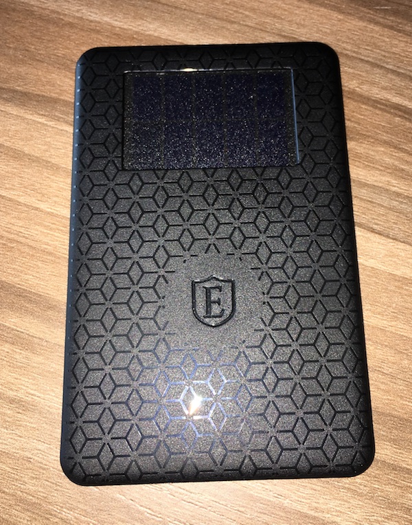 Ekster Parliament + Tracker Wallet review - The Gadgeteer