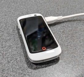 Jelly Pro super mini 4G smartphone review - The Gadgeteer