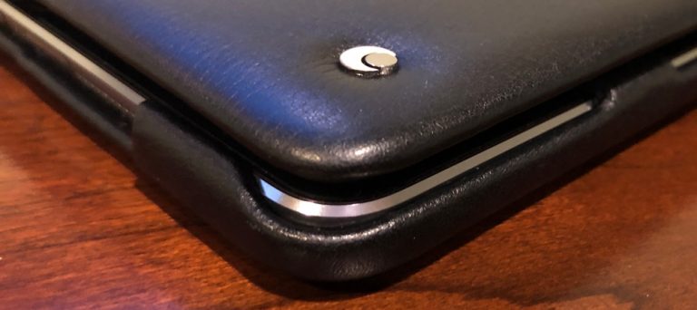 Noreve leather 10.5" iPad Pro leather case review - The Gadgeteer