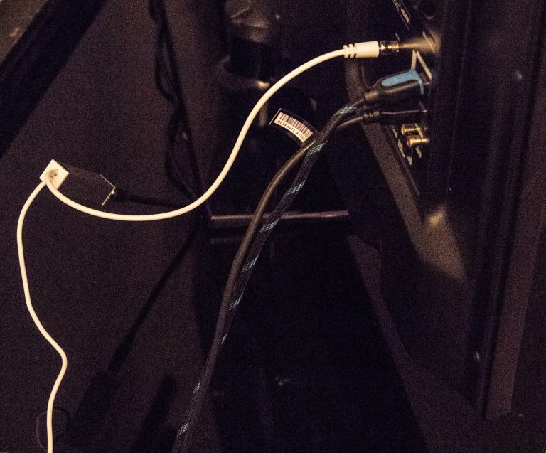 Mohu Blade HDTV antenna review - The Gadgeteer