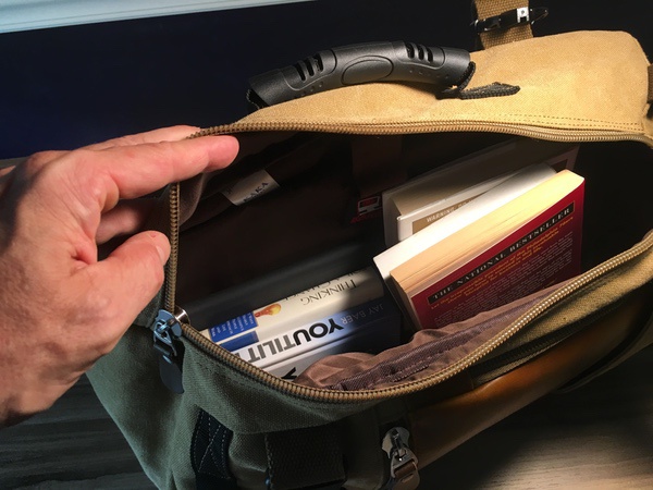 Lululook Canvas Backpack for men review - The Gadgeteer