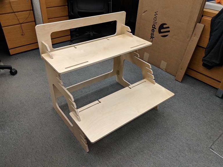 Well Desk Double Monitor standing desk review - The Gadgeteer