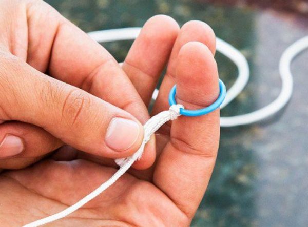 Glide through window cleaning by washing both sides at once - The Gadgeteer