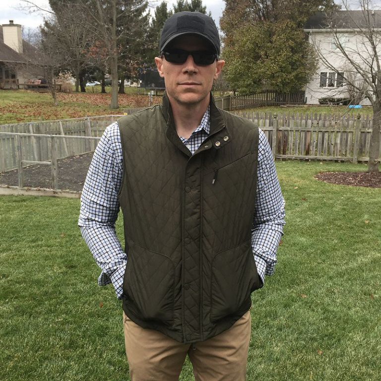Bluffworks Horizon Quilted Vest review - The Gadgeteer