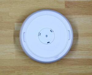 Airthings Wave Plus indoor air quality monitor with radon detection ...