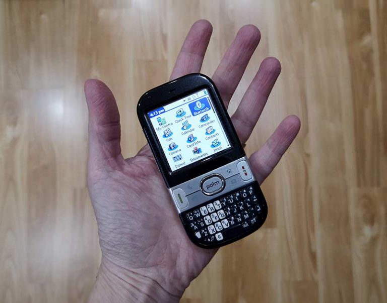 Gadgeteer time machine - Remembering the PalmPilot and its spinoffs ...