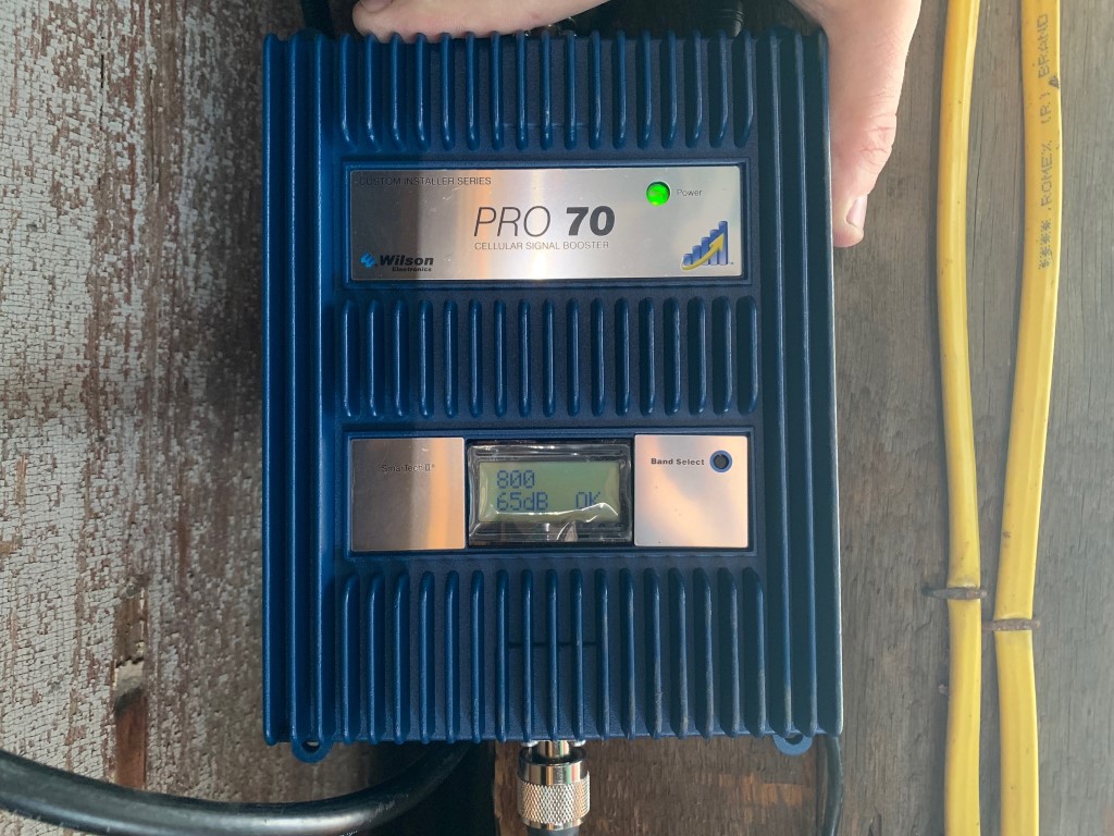Wilson Pro 70 Cellular Signal Booster review - The Gadgeteer