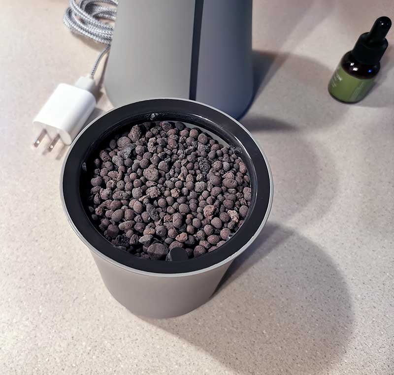 Botanium Hydroponic and Automatic Indoor Gardening Pot review - The ...