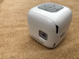 CINEMOOD Portable Movie Theater projector review - The Gadgeteer