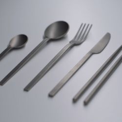 Dine in style with Enso Essential pure titanium cutlery – The Gadgeteer