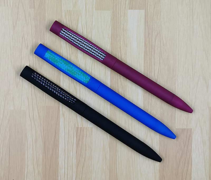 Mesh-It fidget pen review - The Gadgeteer